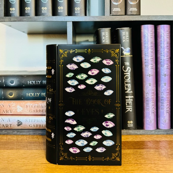 Illumicrate | Accents | Illumicrate Exclusive The Book Of Eyes Book Tin | Poshmark